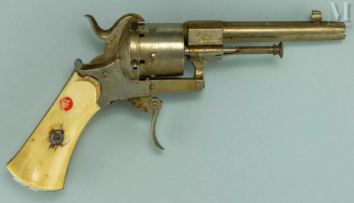 Revoler à broche système Lefaucheux - Lot 230 - enchères