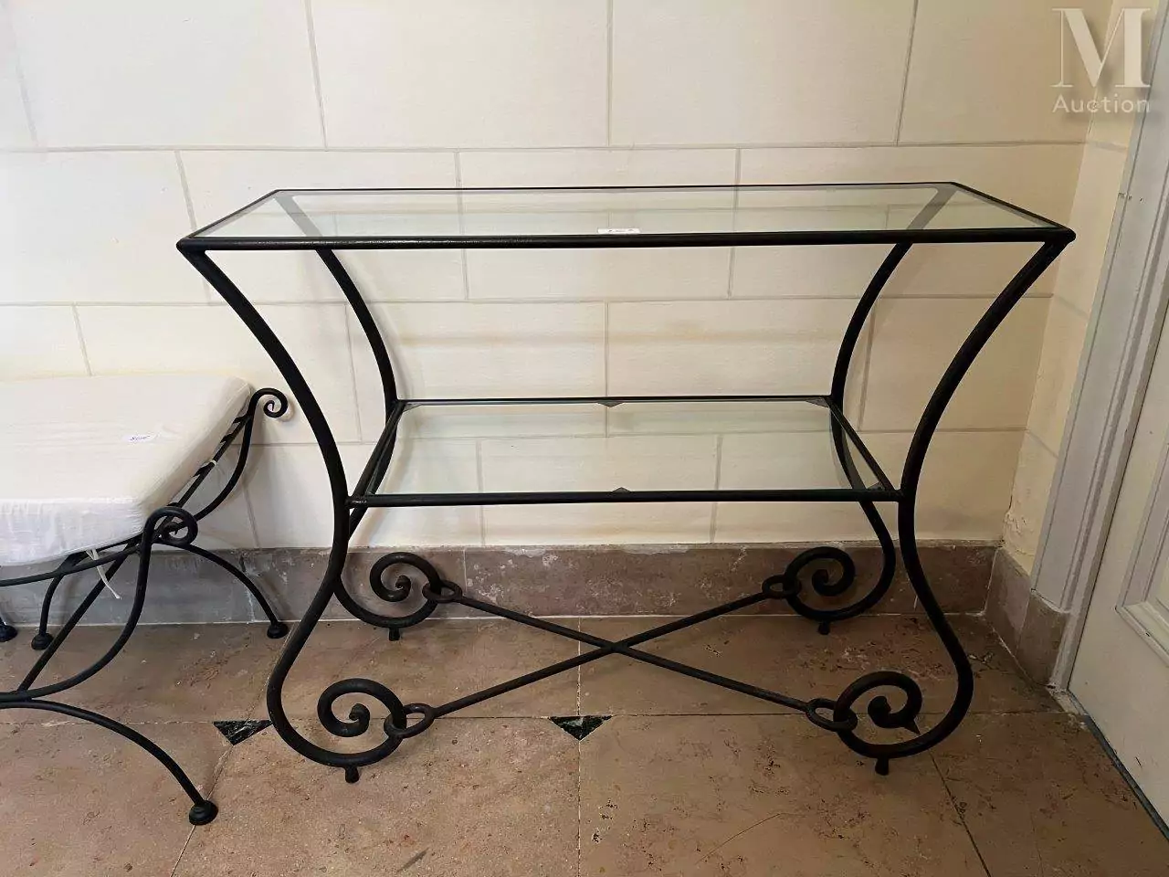 CONSOLE - Lot 384 - enchères