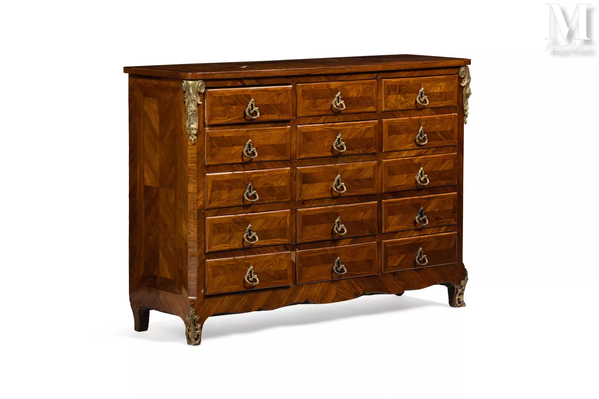 Meuble médailler - Lot 323 - enchères