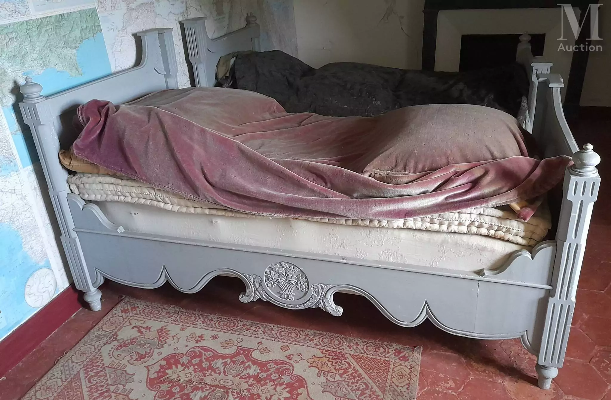 Paire de lits. Fin 19ème, début 20ème siècles - Lot 525 - enchères